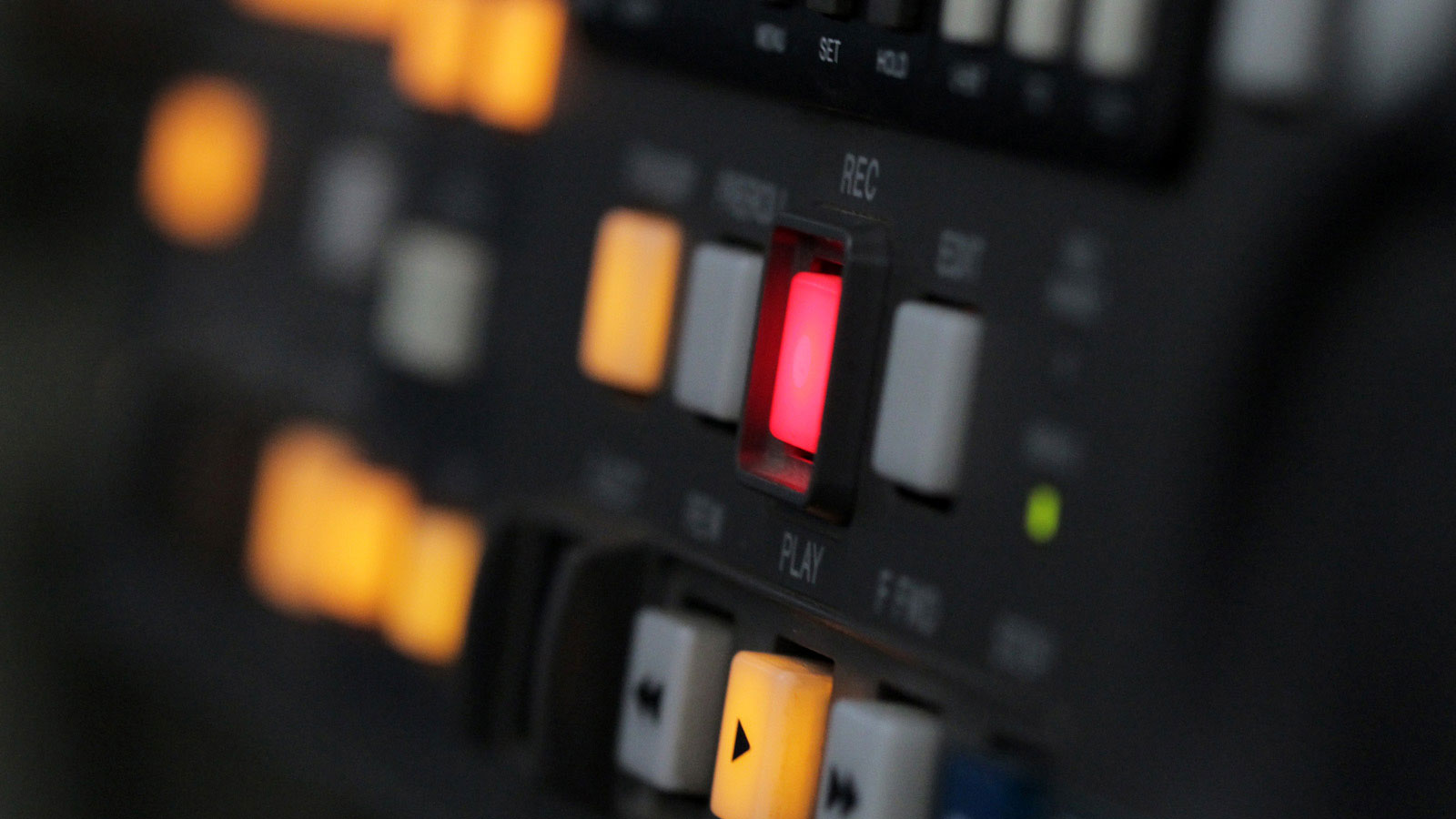 DVD CD duplication Munich VHS DV Hi8 Super8 Beta dubbing - PictureElements